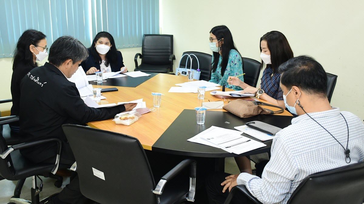 ประชุมหารือ เพื่อขับเคลื่อนการพัฒนาหลักสูตรปริญญาตรีตามแนวทาง CWIE Platform และ EEC Model Type A ...